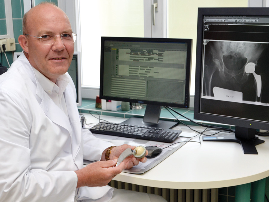 Sehr sanfte Hüftgelenk-OP - Schwerin Live